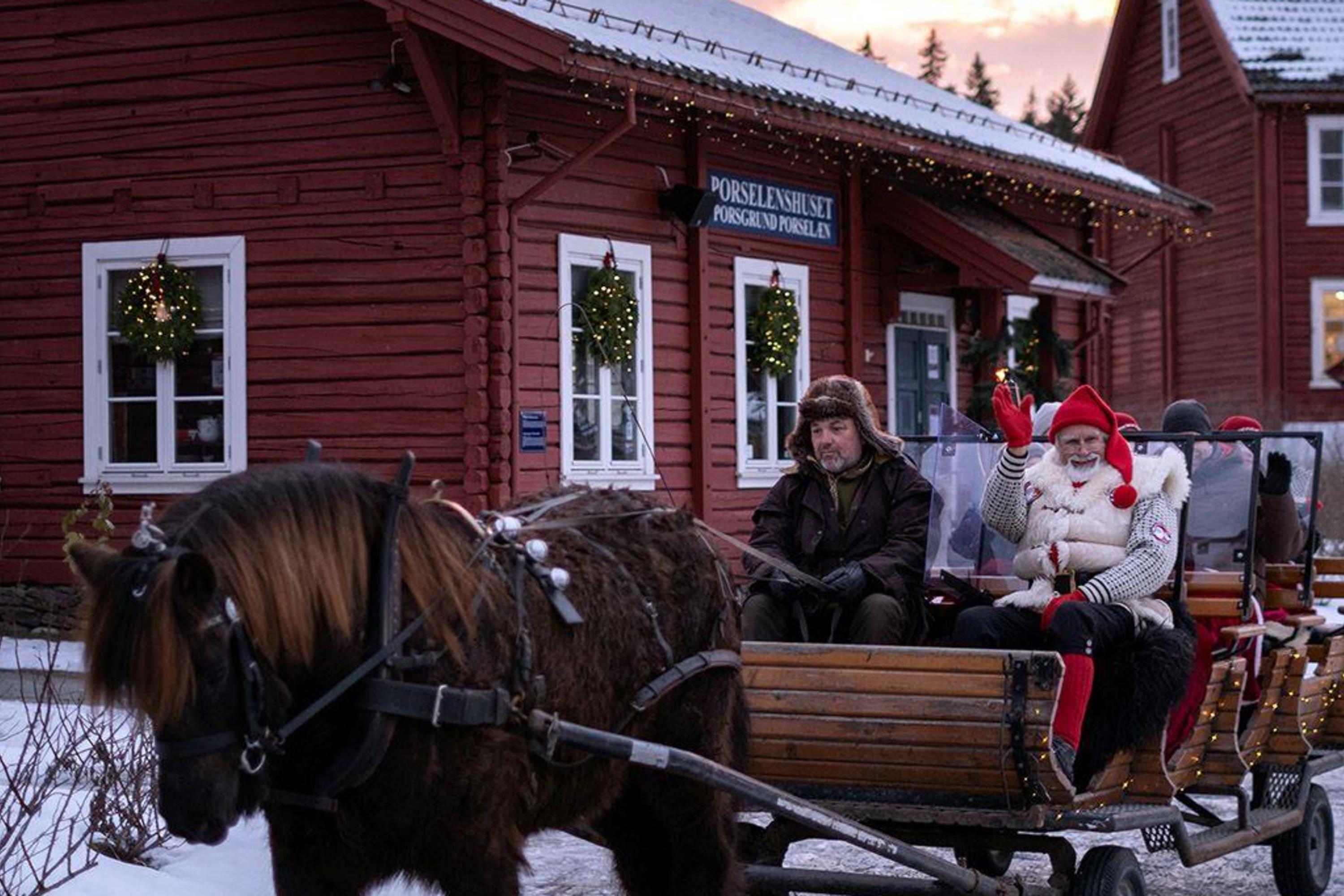 Julemarked på Hadeland Glassverk - Visit Øst-Norge